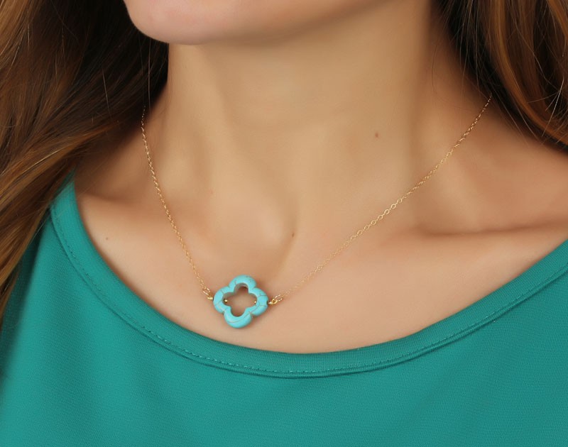 Turquoise Clover Necklace / Turquoise Jewelry | Pandaisia
